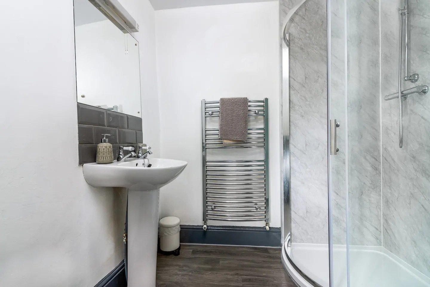 7 Ellerby Lane, Church Street - Hope & Braim Estate Agents